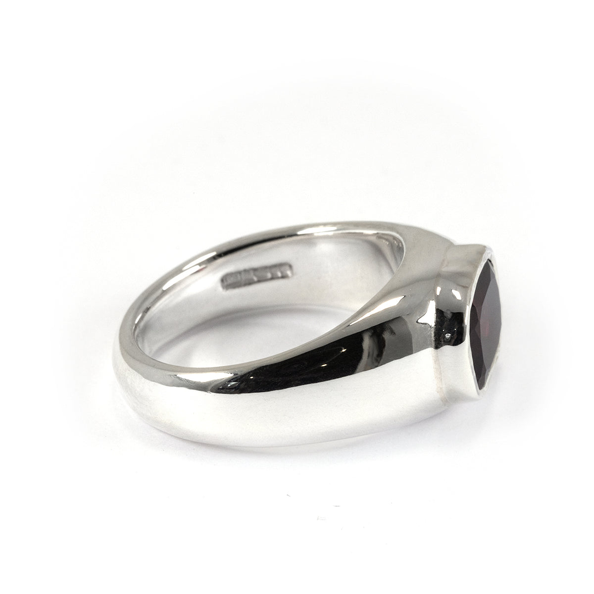 MINI SILVER BEZEL GARNET – FREDERICK GROVE LTD